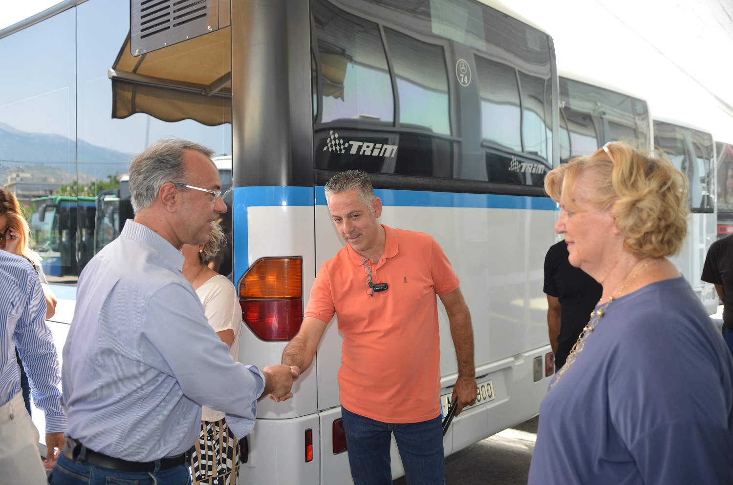 Ο Υπουργός ΥΜΕ σε Αστικό ΚΤΕΛ Πάτρας και Υπεραστικό ΚΤΕΛ Αχαΐας | 20.7. ...